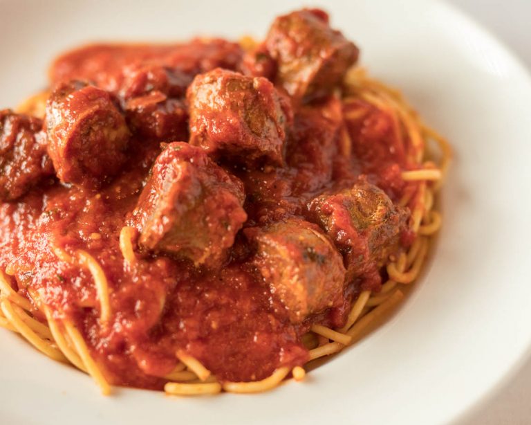 Village Pizzeria & Ristorante - Low-key Italian Eatery Draws Locals ...